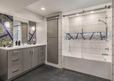 3 Signs You Should Remodel Your Master Bathroom